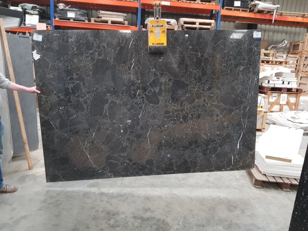 Pietra Graphite Marble Slab | Natural Angle